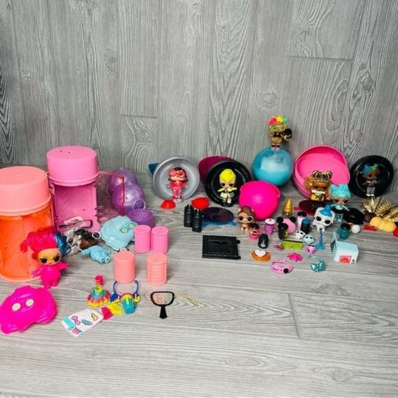 L.O.L. Surprise! | Toys | Large Lot Of Lol Surprise Dolls And ...